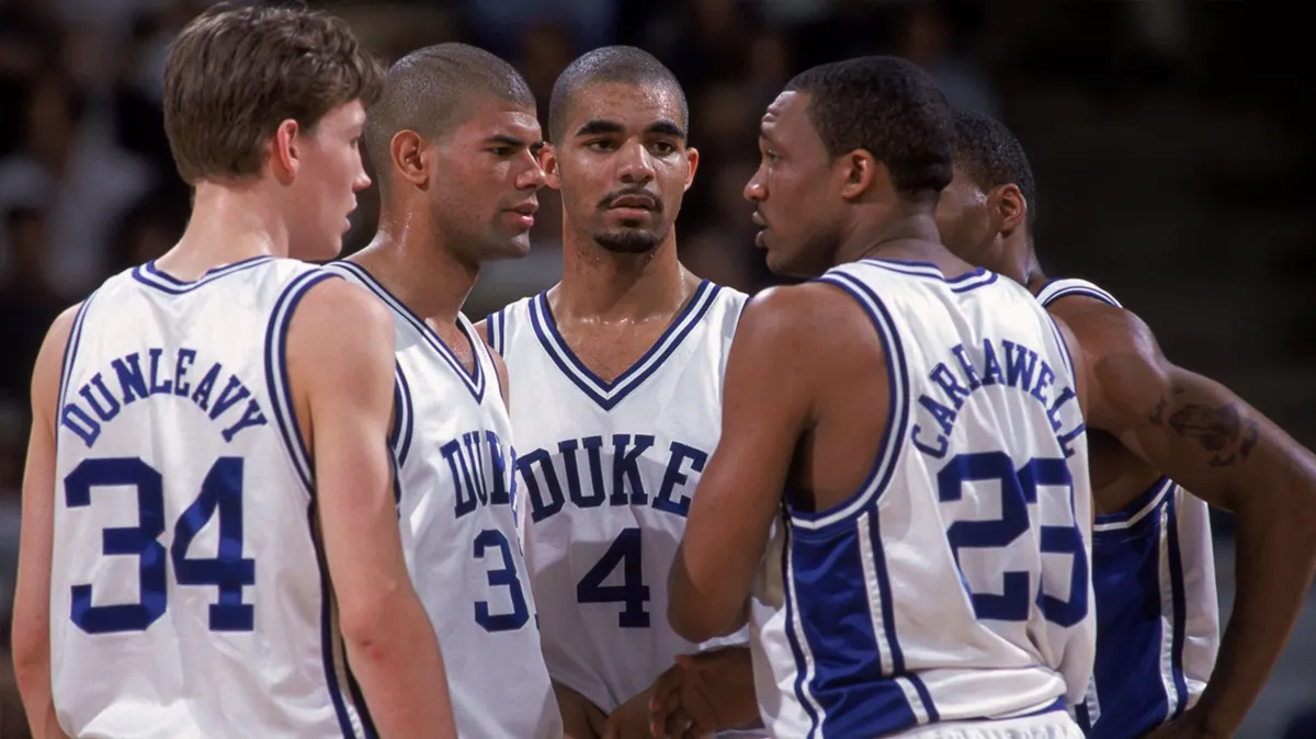 Ver Duke vs UNC 2000 | Disney+