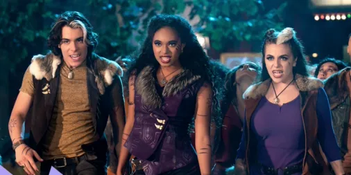 Watch "Come on Out" | ZOMBIES 3 Music Video | Disney+