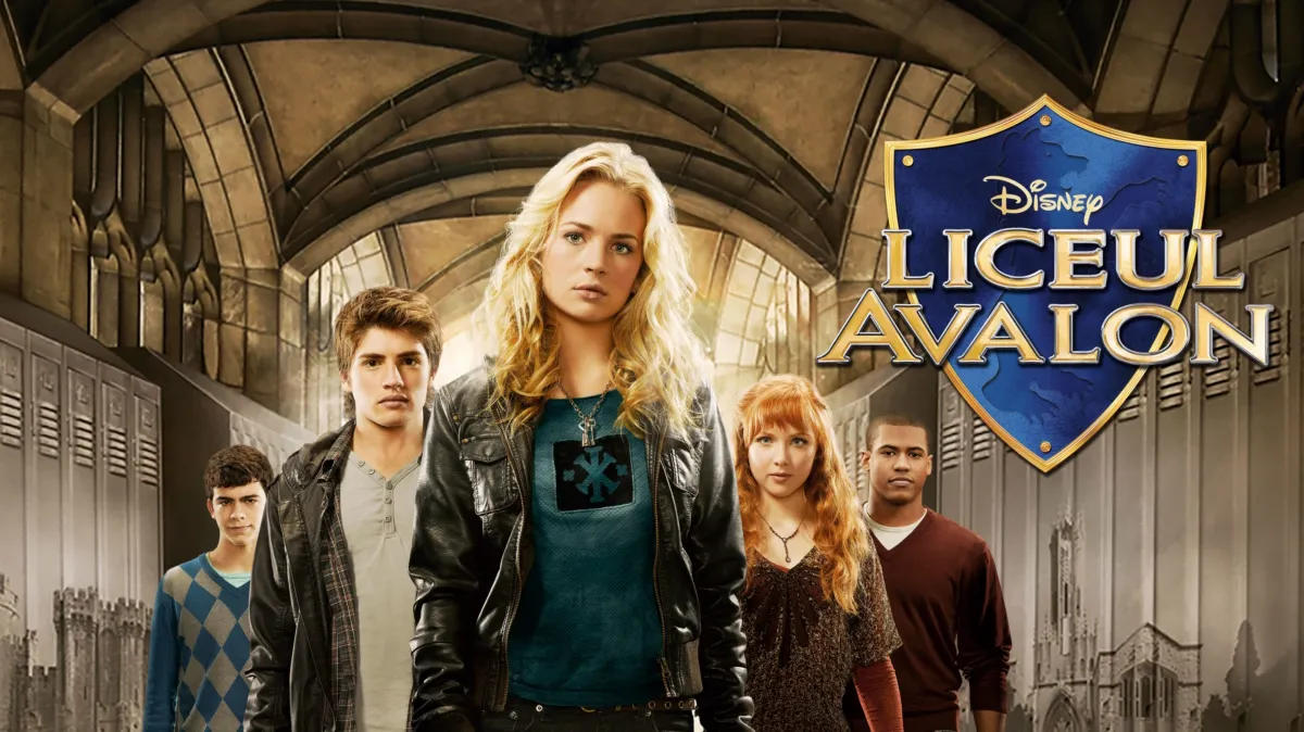 Vizionează Liceul Avalon | Disney+