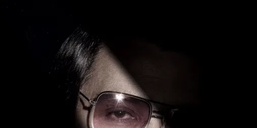 Ver los episodios completos de Masacre en la secta: Jonestown | Disney+