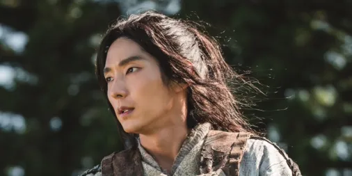 Watch Arthdal Chronicles: The Sword of Aramun | Disney+